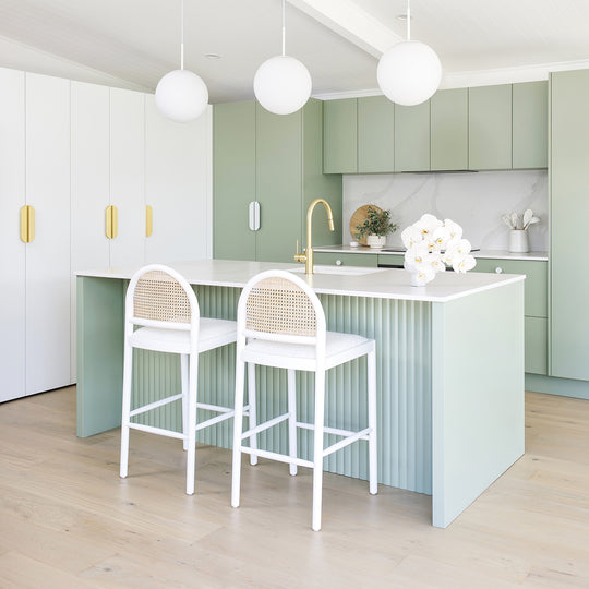 Capri Rattan Boucle Arch Bar Stool – Life Interiors